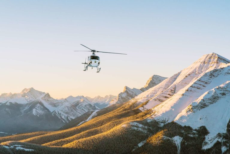 Banff Airplane & Helicopter Tours - Lake Louise - Banff National Park